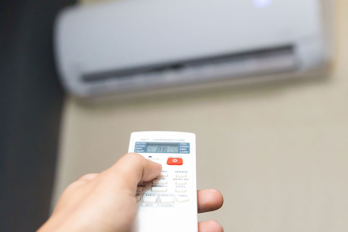 A Beginner's Guide: How to Turn On Hotel AC - Hotel Chantelle