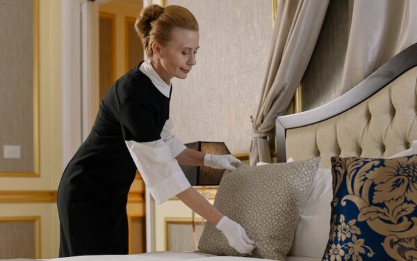Can Hotels Kick You Out? Know Your Rights As A Guest - Hotel Chantelle