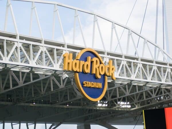 Shuttles At Hard Rock Stadium: Your Ultimate Guide - Hotel Chantelle