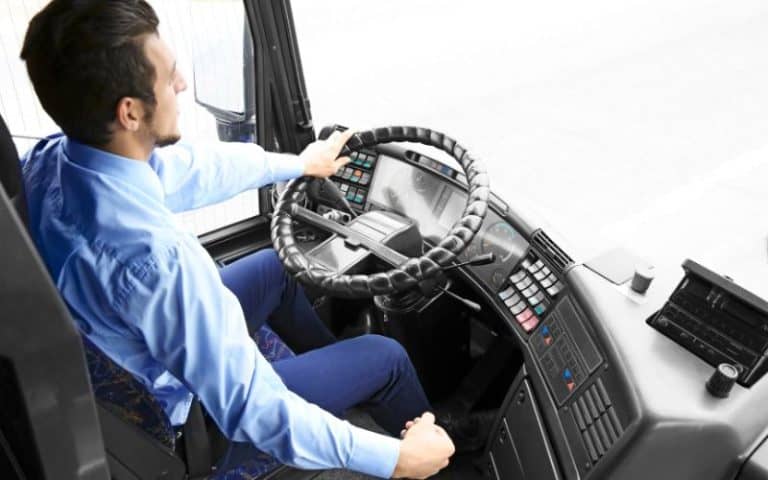 How Much to Tip Hotel Shuttle Drivers - Hotel Chantelle